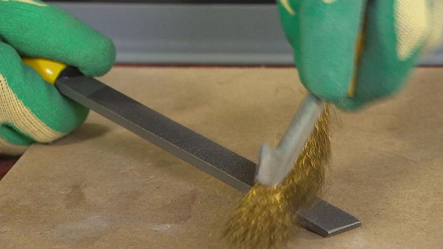 Hoe een vijl kiezen en gebruiken - Decoratie